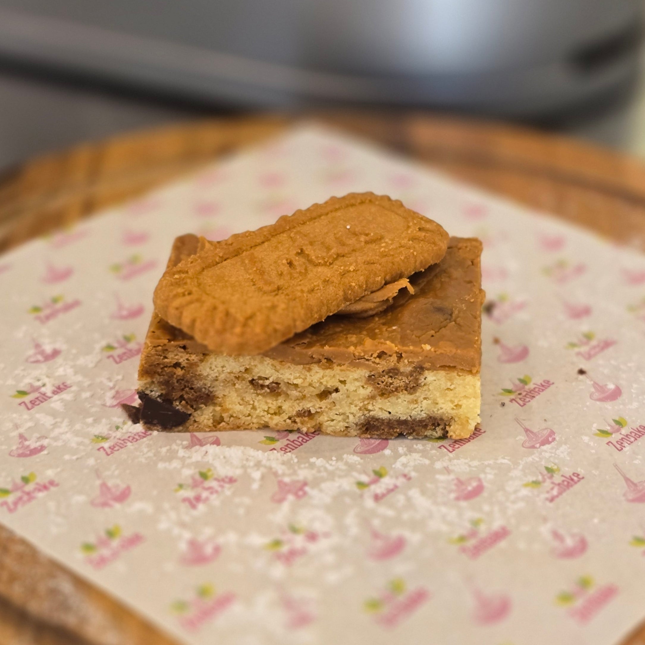 Biscoff Slice – Zen Bake Kitchen